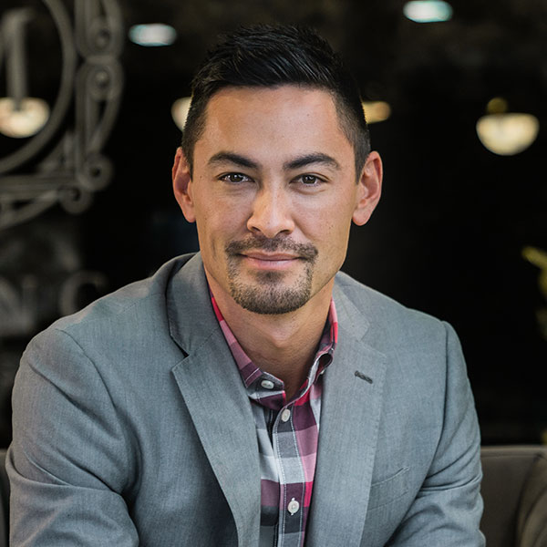 Meet Our Provider - Maningas Cosmetic Surgery